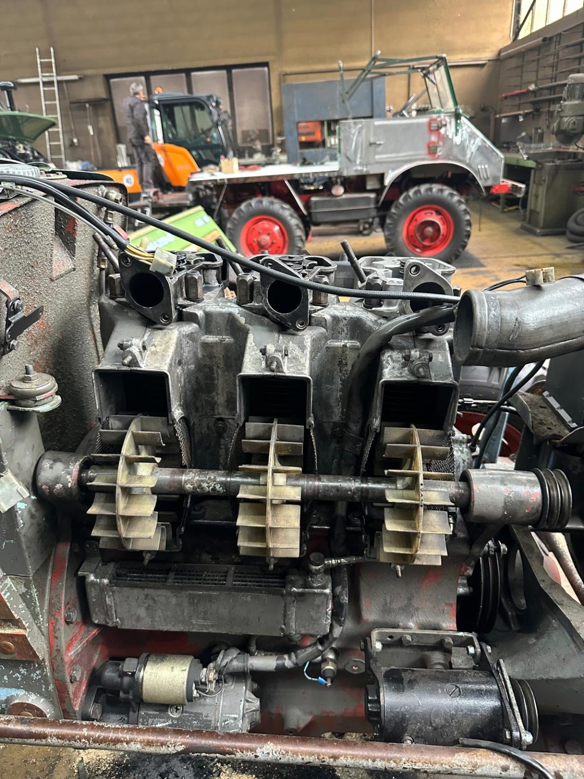 Motoreninstandsetzung Eicher Königstiger – Unimog Sackmann